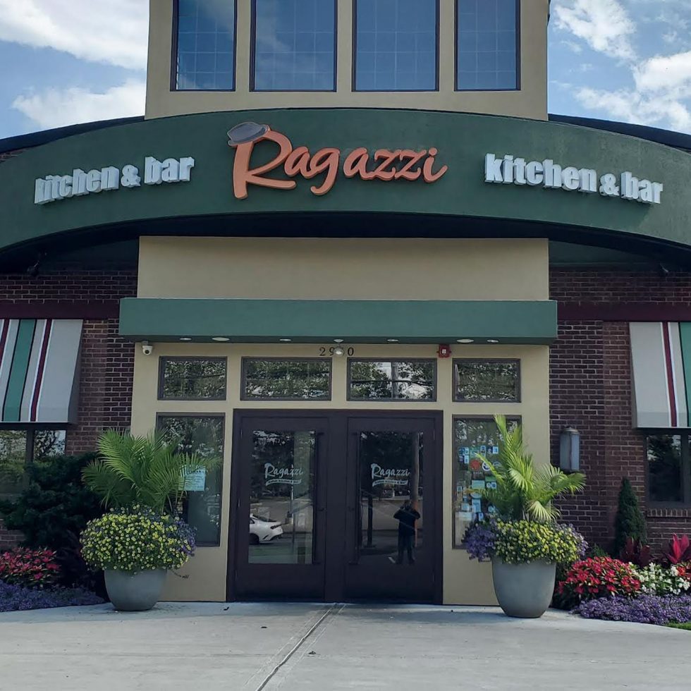 Ragazzi Kitchen Bar Channel Letters - Valle Signs & Awnings